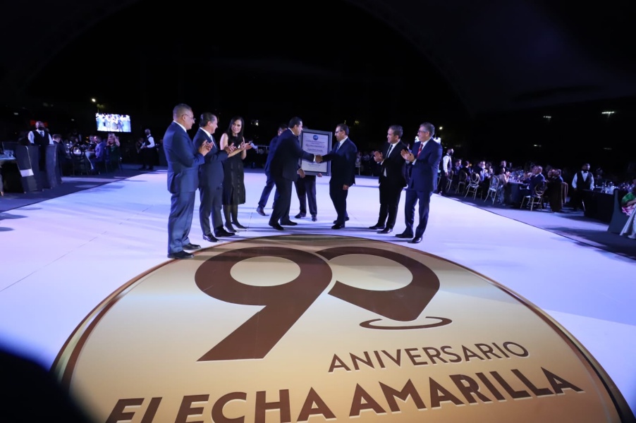 Cumple 90 años Flecha Amarilla - ContrapuntoNews
