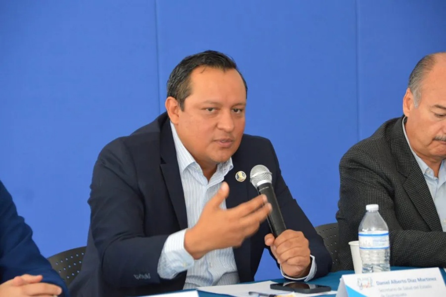 Anuncia Daniel Díaz Martínez su salida al frente de la Secretaría de ...