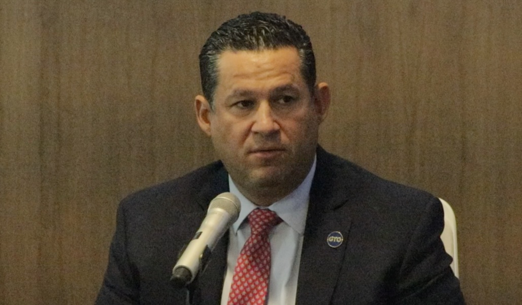 Gobierno de AMLO solo construyó el carril de un puente y a petición de ...