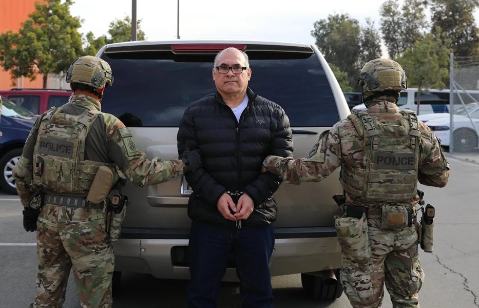 Osiel es deportado a México - ContrapuntoNews